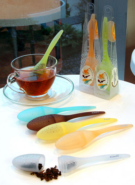 Silicone tea spoon